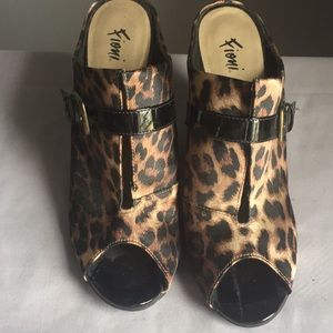 FIONI Clothing | Shoes | Wedge Slides | Poshmark